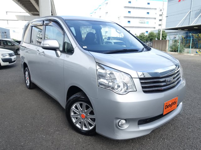 Used TOYOTA NOAH YY,2012/7 | 39494 | DELIGHTS