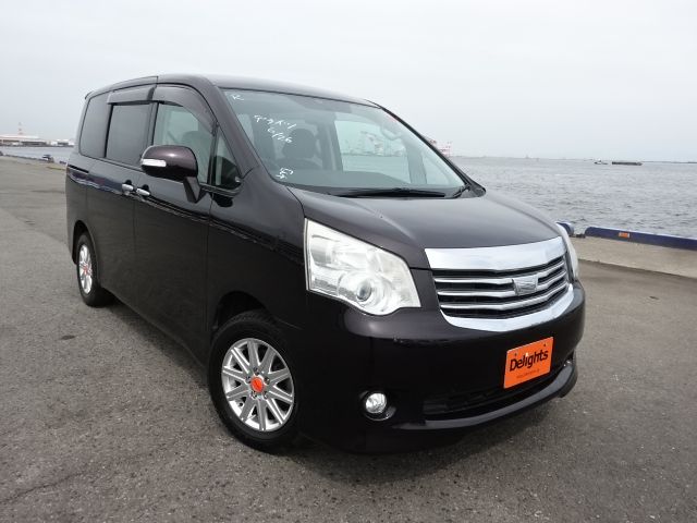 Used TOYOTA NOAH X G EDITION,2013/6 | 41411 | DELIGHTS